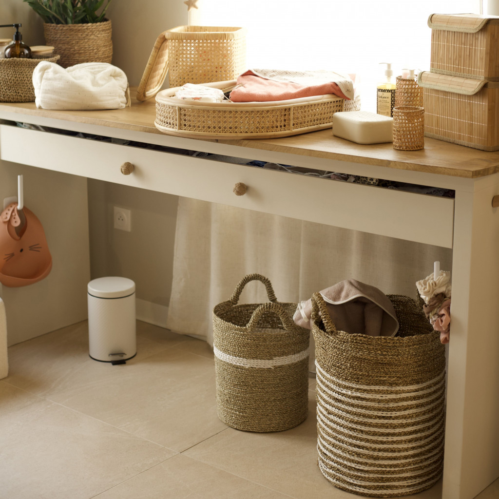 Une salle de bain pour toute la famille : entre style et praticité